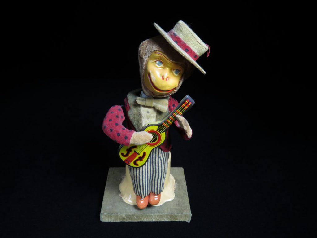 Sambo Guitar Monkey – Unknown – Japan – 10″ H. | Mark Bergin Toys